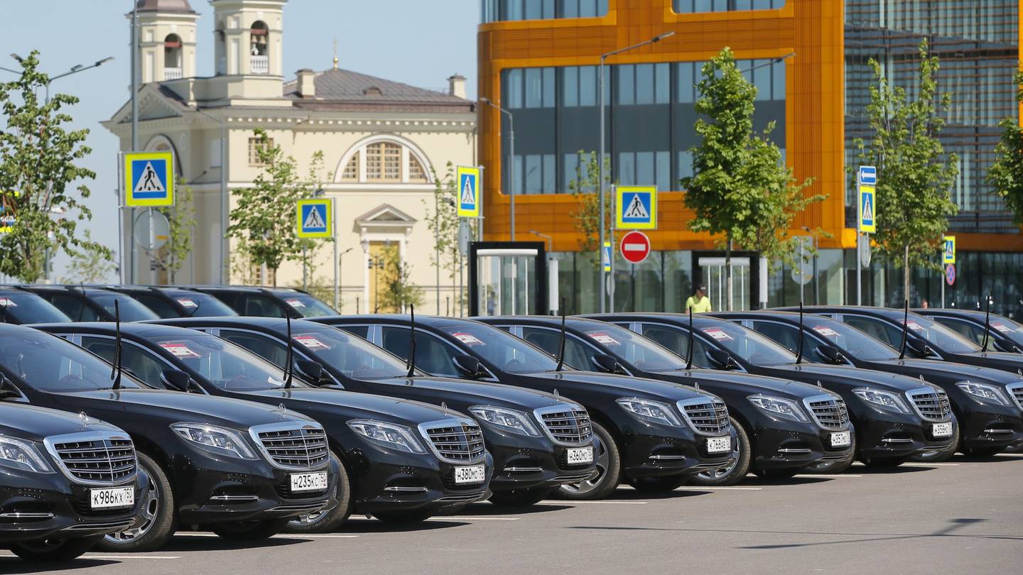 Uber semnează un parteneriat cu Mercedes-Benz pentru mașinile autonome ...